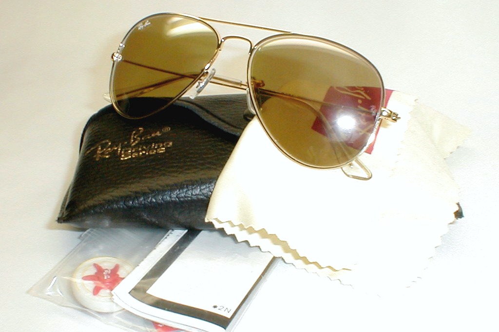 Ray-Ban Aviator Sun Glasses, Chromax Driving Series