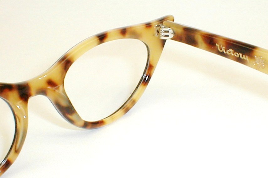 Vintage Ladies Eye Glasses CatEye , Victory Optical